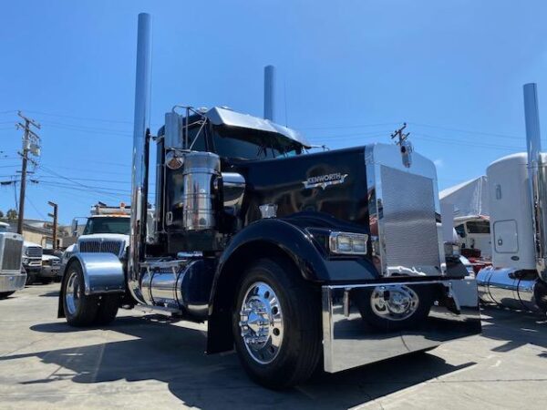 Custom 04 Kenworth W900L Single Axle Daycab! - Truck Sales Long Beach ...