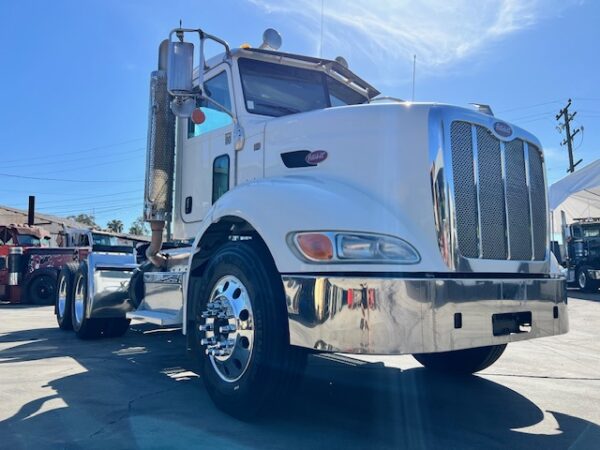 2014 Peterbilt 384 Daycab, 10 speed - Truck Sales Long Beach & Los Angeles