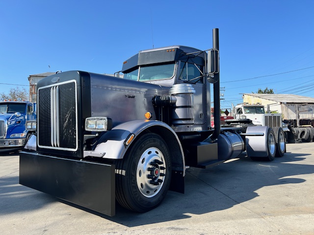 1984 Peterbilt 359 Day cab, New Custom Build! - Truck Sales Long Beach ...